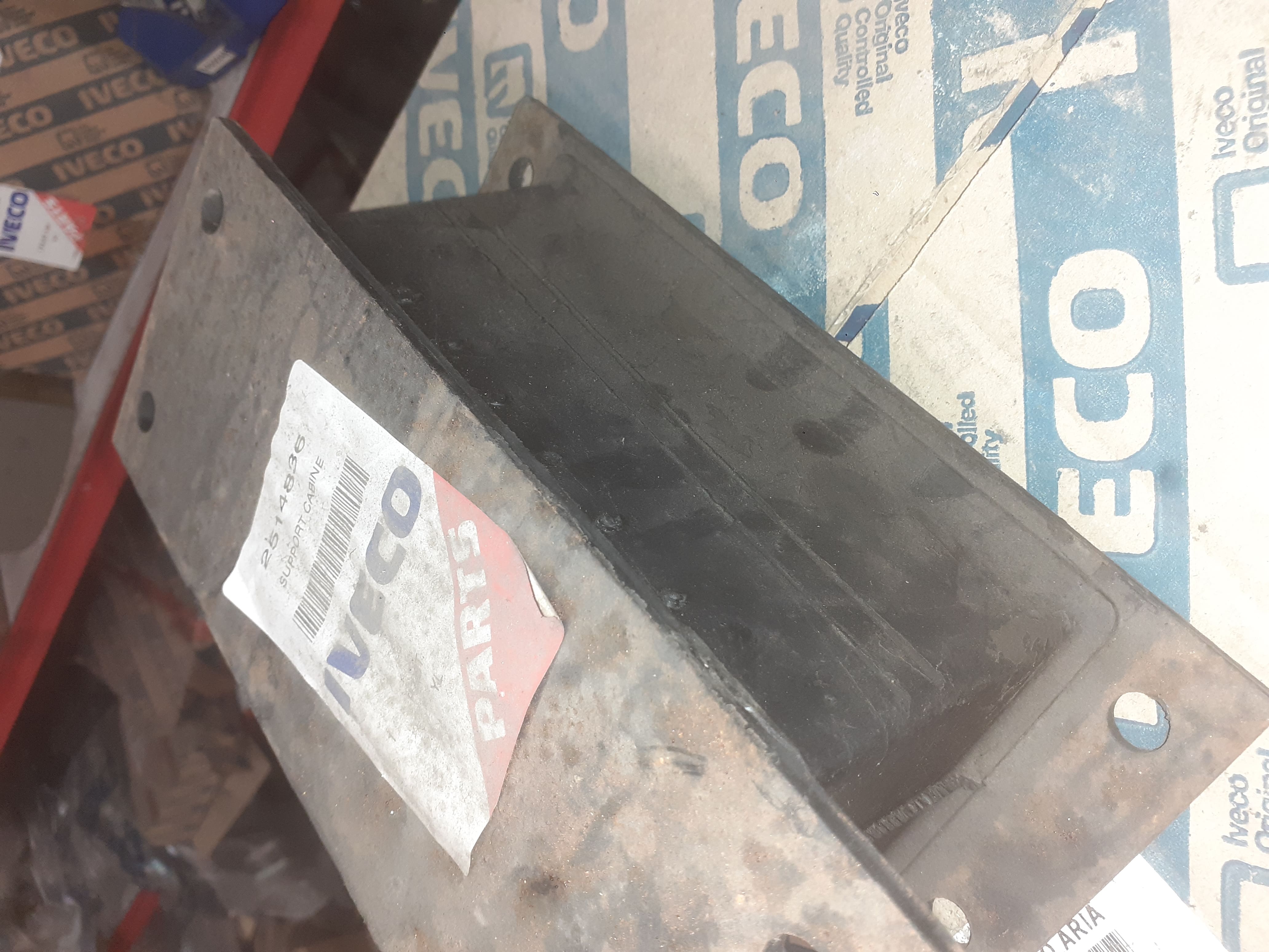 SUPPORT CABINE POUR IVECO | Groupe Duclos