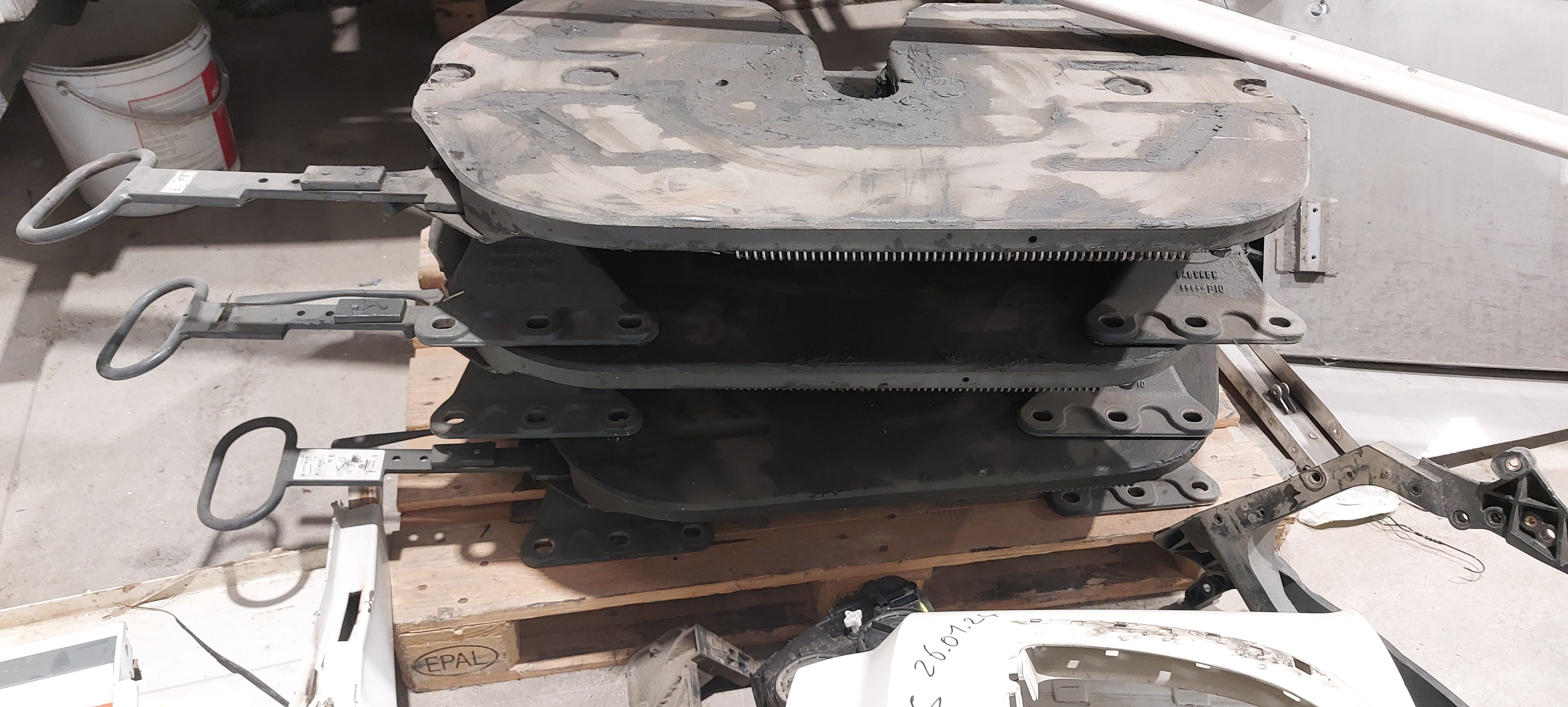 SELLETTE D'ATTELAGE SAF | Groupe Duclos